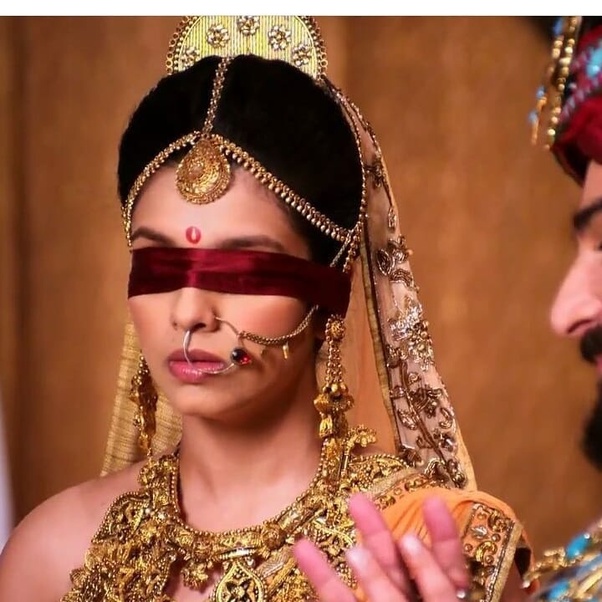 GANDHARI and KUNTI DIED IN FOREST FIRE with VIDURA AND DHRITARASHTRA ...